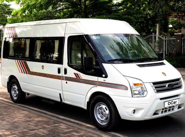 Van Ford Transit 16 Seat